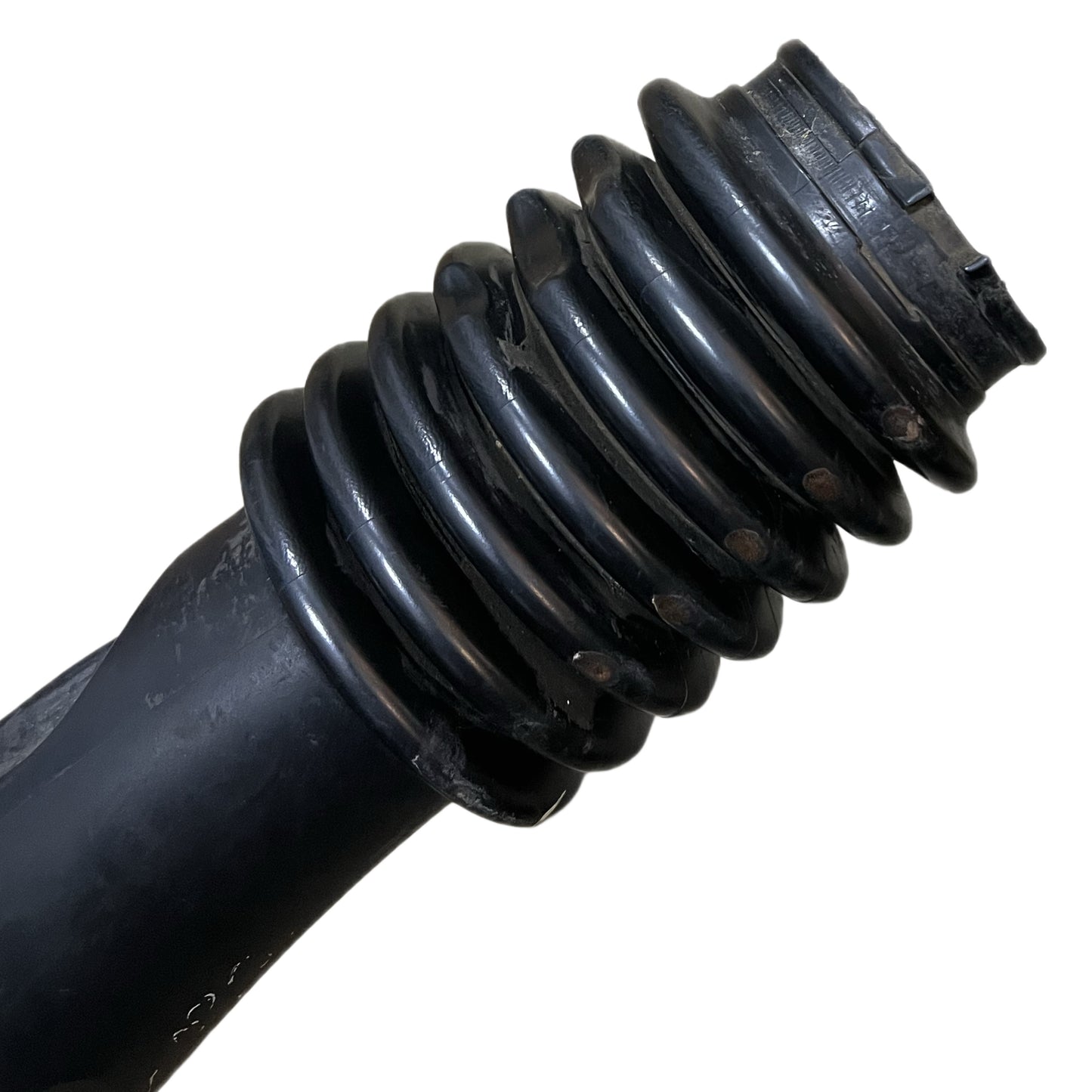 CONDUCTO DE AIRE VOLVO 31293602 – PCR AUTOMOTRIZ