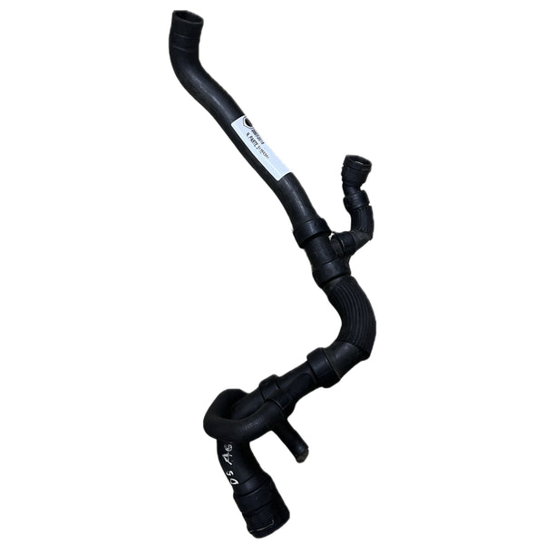 MANGUERA DE REFRIGERACION VOLVO 31355201 – PCR AUTOMOTRIZ