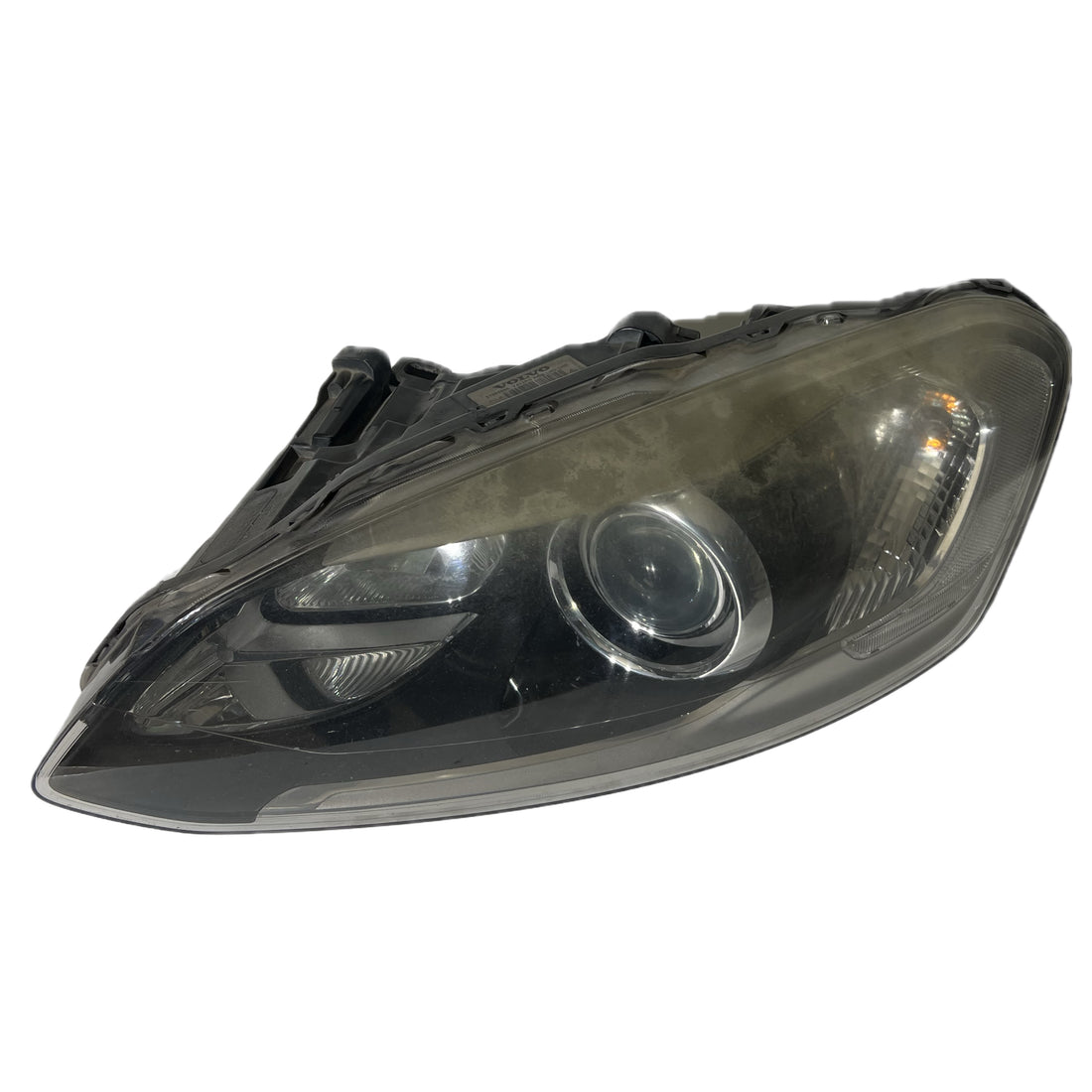 OPTICO VOLVO DELANTERO LH XC60 2016 31395896 – PCR AUTOMOTRIZ