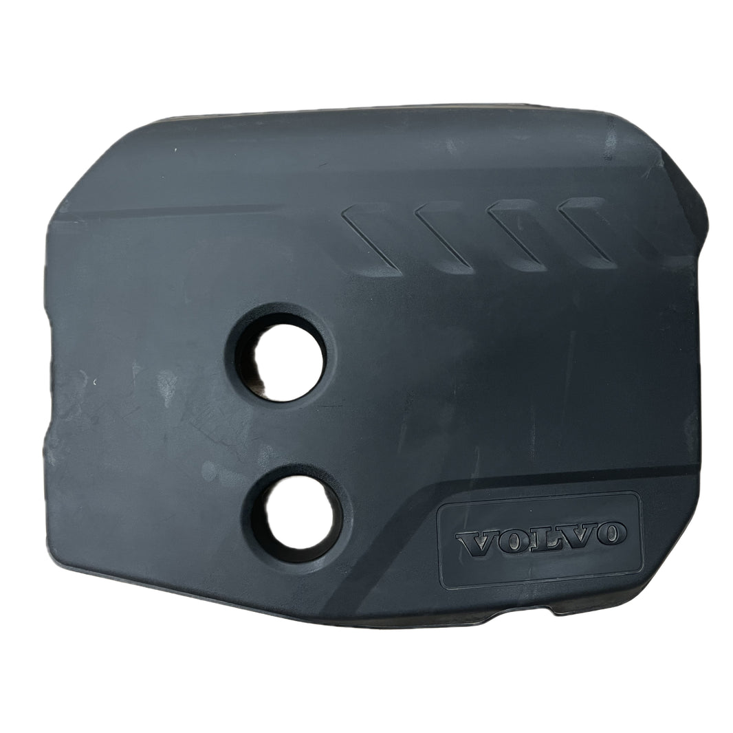 TAPAS CUBRE MOTOR SUPERIOR VOLVO – PCR AUTOMOTRIZ