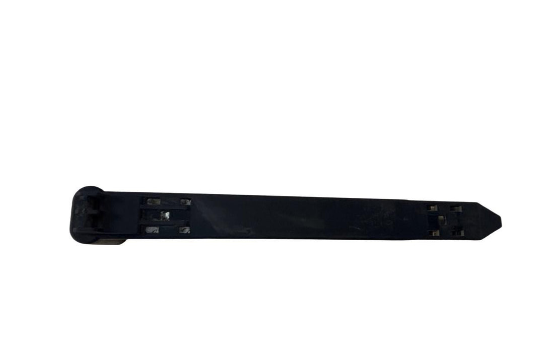 SOPORTE DE FARO EXTERIOR VOLVO 30763154 – PCR AUTOMOTRIZ